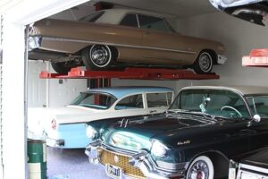 M-1 Single Post Car Lift Made in USA | American Custom Lifts