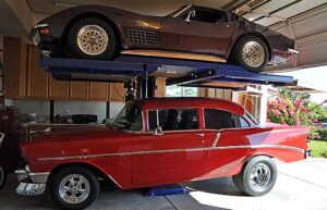 M-1 Single Post Car Lift Made in USA | American Custom Lifts