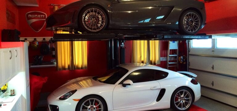 M-1 Single Post Car Lift Made in USA | American Custom Lifts